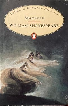 ספר מחזות "Macbeth" מאת WILLIAM SHAKESPEARE | Penguin Books, 1994